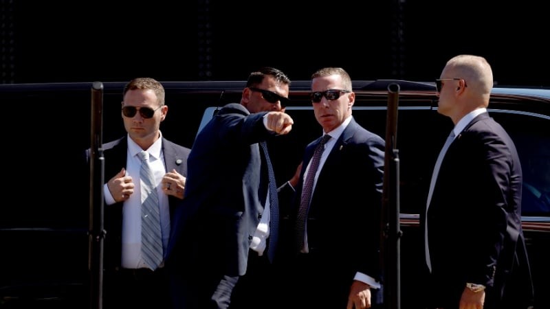 Secret Service Member Revealed as Antifa, Agency Launches Investigation