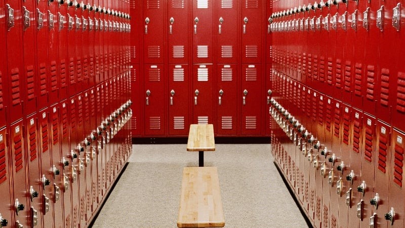 Canadian Mother Outraged After Man in Bikini Used Same Change Room as ...