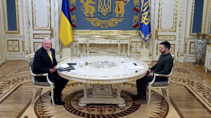 US Official Confirms ‘Positive’ Discussion With Ukraine’s Dictator
