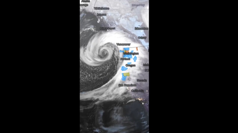 ‘Bomb Cyclone’ Blasts Pacific Northwest, Cutting Power To Over 600,000 ...