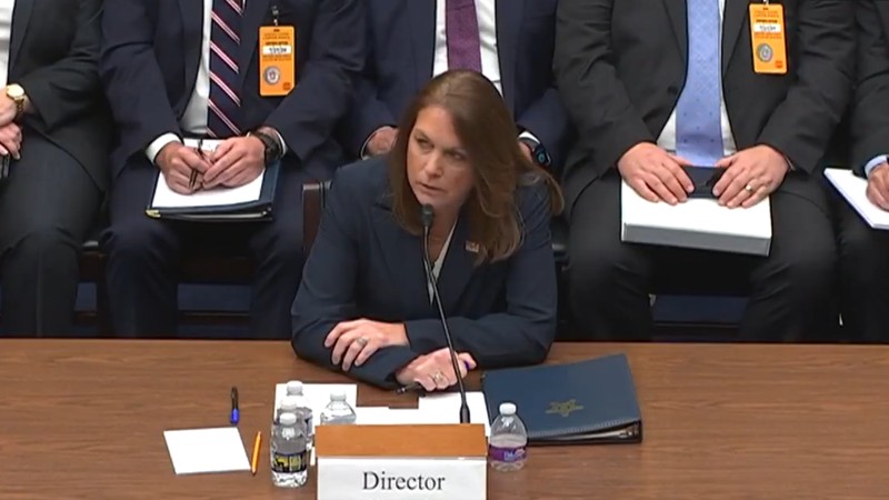 USSS Director Cheatle Refuses To Say Crooks Was Lone Gunman!