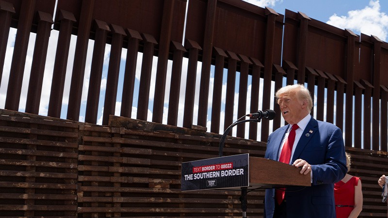 Trump to Declare National Emergency Over Illegal Alien Deportation ...