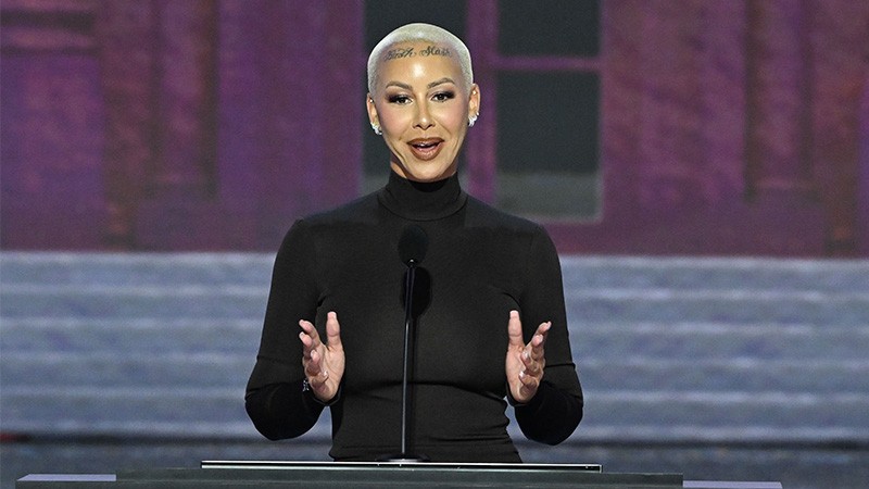 Conservatives Outraged After Pro-Abortion Rapper Amber Rose Gets ...