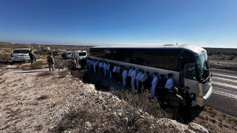 PHOTOS: Bus Carrying Horde of Illegals Breaks Down in Texas
