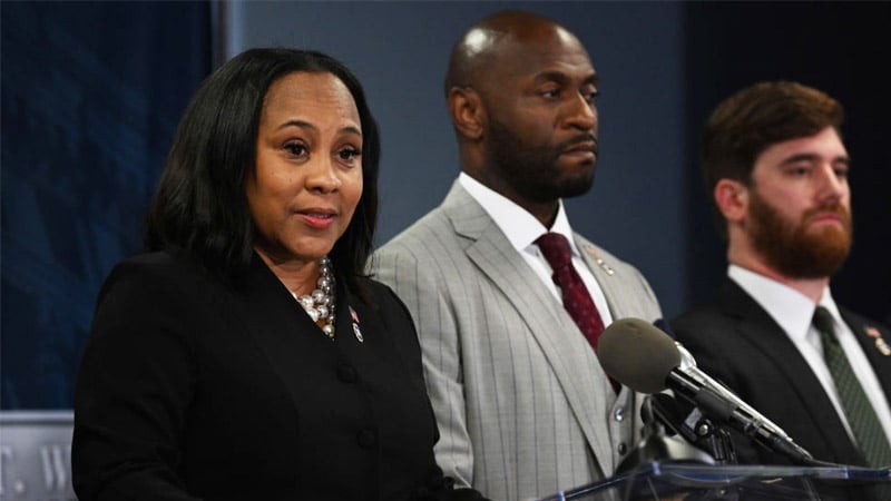 Fani Fingered: Jilted Wife In Trump-Georgia Fiasco Drops Bank ...