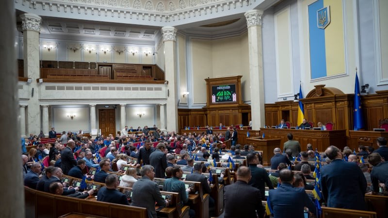 Ukraine to Extend Martial Law – Official