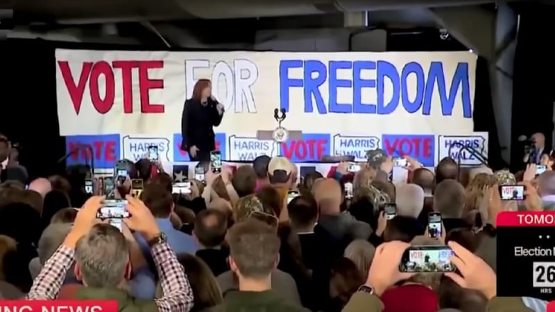 EMBARRASSING: See Incredibly Awkward Moment Crowd Goes Silent As Cringe ...